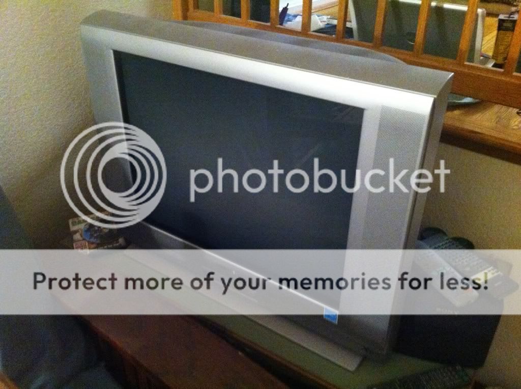 FS: (For Sale) Sharp 27" tube tv, Samsung Blu-Ray player, DVD player ...