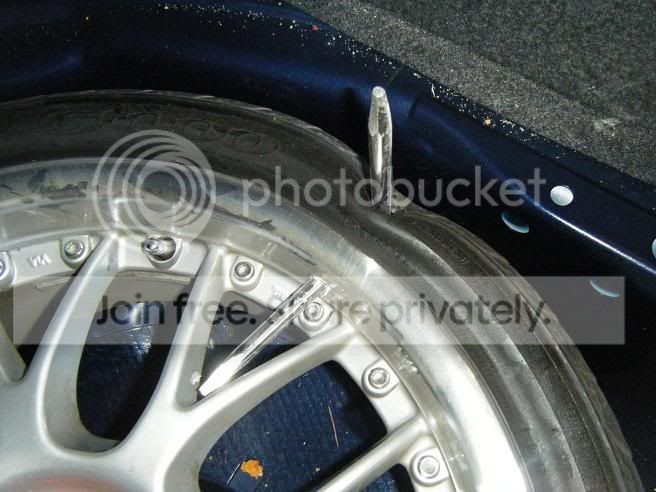 Ouch dang street debris | VW Vortex - Volkswagen Forum